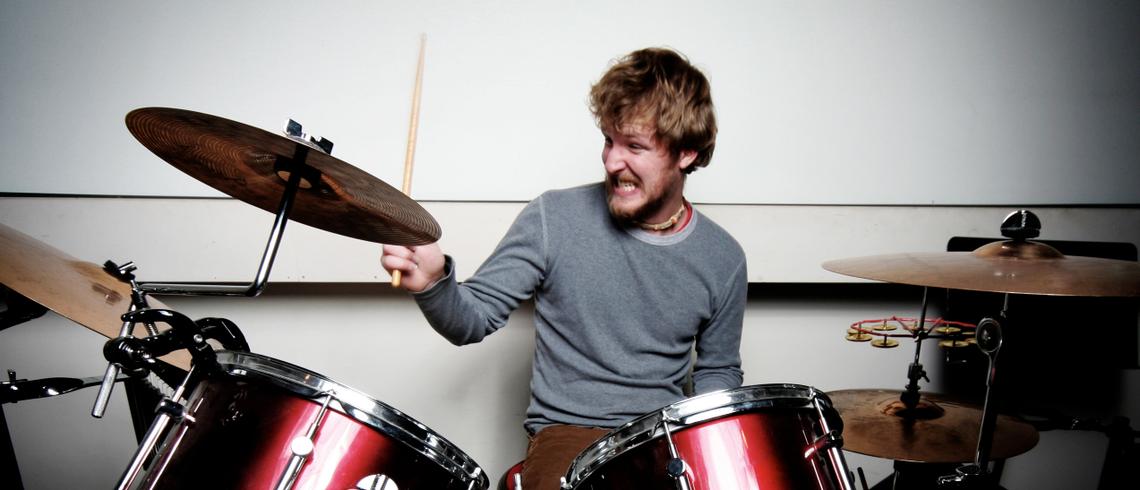 Study finds autistic youths benefit from learning how to drum