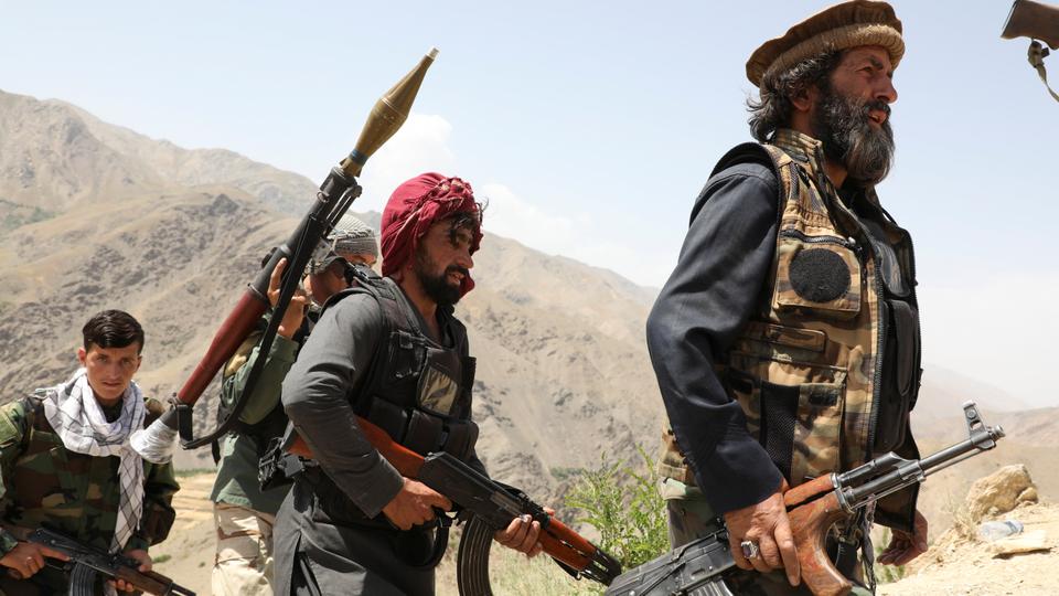 Afghan civilians, ex-mujahideen fighters take up arms as US forces withdraw