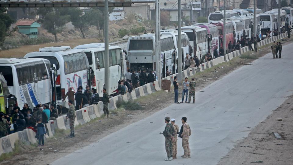 Syrian opposition leave key town in eastern Ghouta